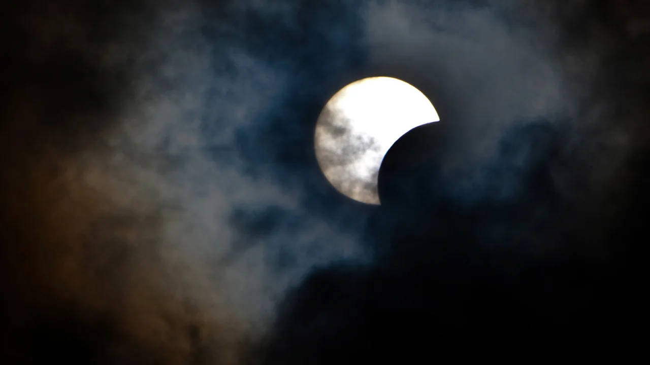 Everything you need to know about the solar eclipse on October 14 ...