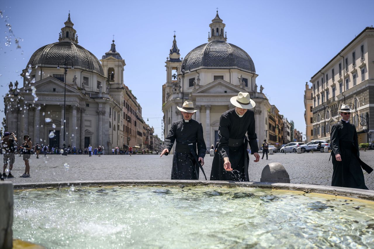 Europe swept by blistering and potentially record-breaking temperatures ...